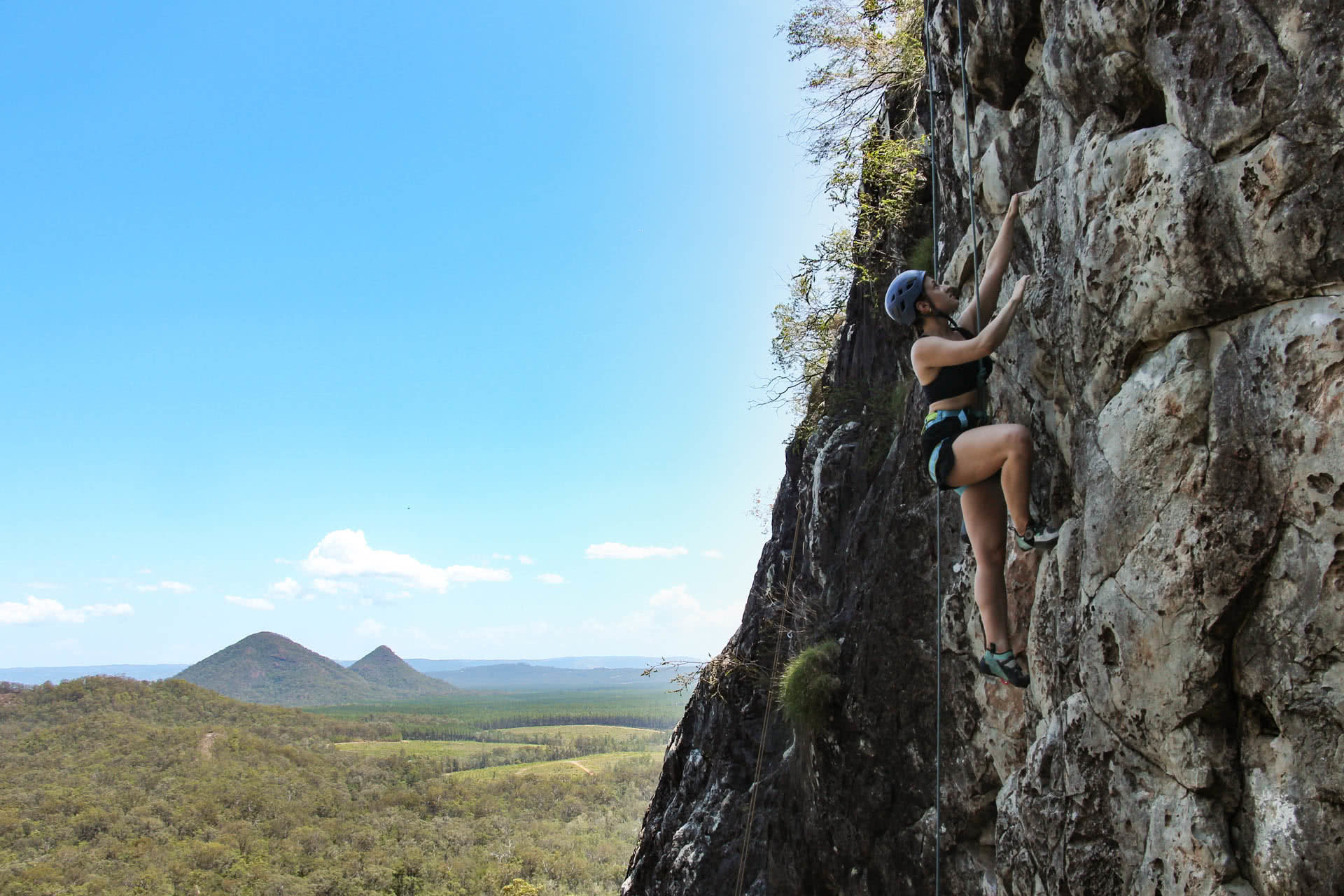 How to Spend a Weekend Rock Climbing in the Glass House Mountains - We ...