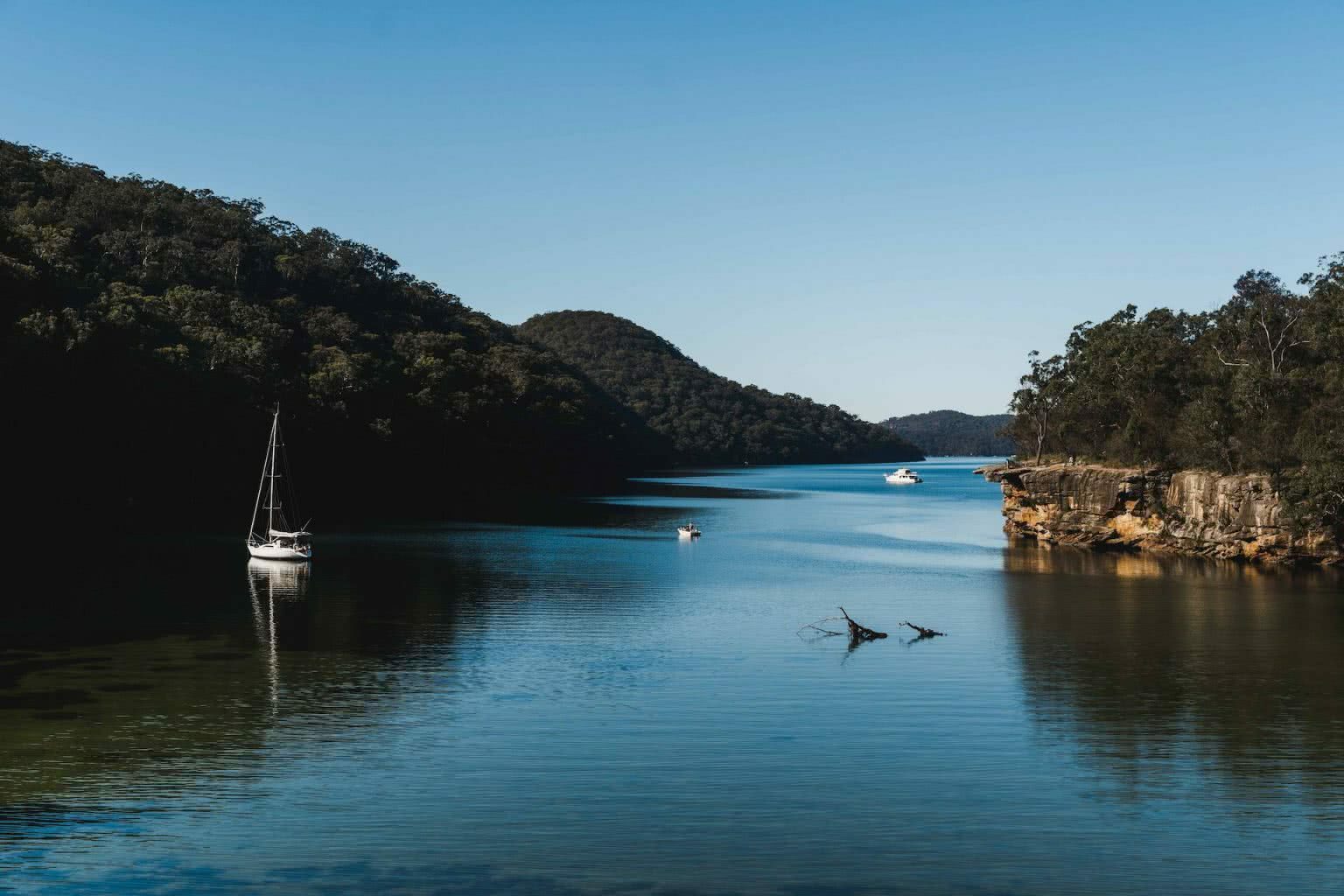 Jump Rocks and Indigenous Carvings at Jerusalem Bay