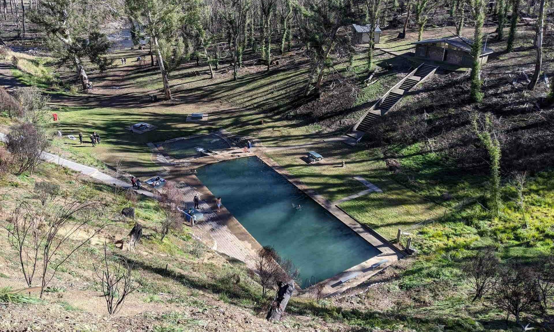 5 NSW Hot Springs to Warm Up in This Winter 2023 - We Are Explorers