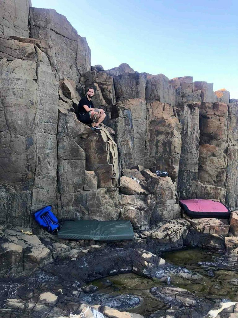 Bombo Quarry Seawall – Bouldering Right by the Pacific Ocean - We Are ...