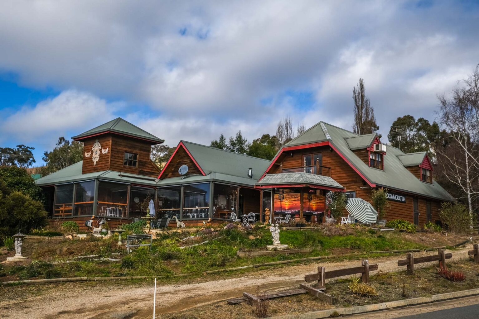 A Guide to Visiting Omeo, Victoria - We Are Explorers