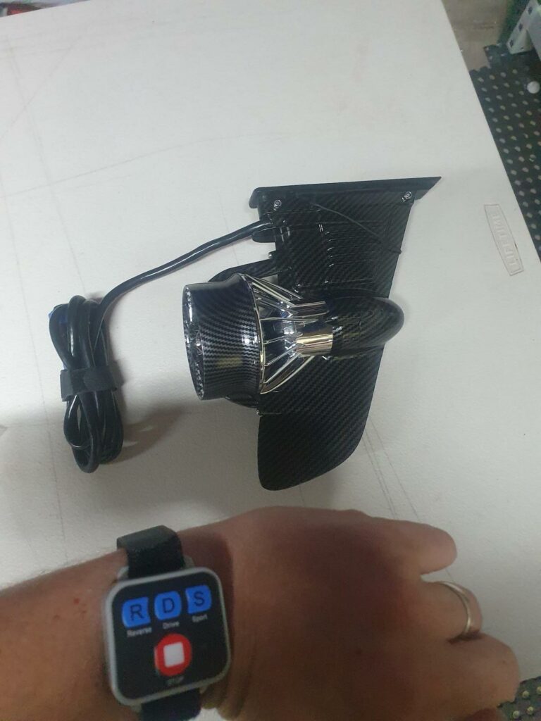 R1 Ultra Razor Kayak Review - We Are Explorers